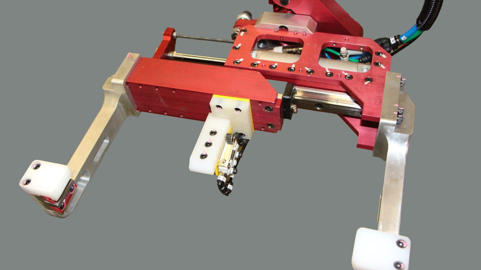 Robot End-of-Arm Tools (EOAT) | Givens Machine Systems Inc